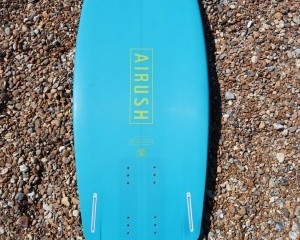 Airush Mini Monster Convert 5’2 2019 | Kitesurfing Reviews » Boards ...
