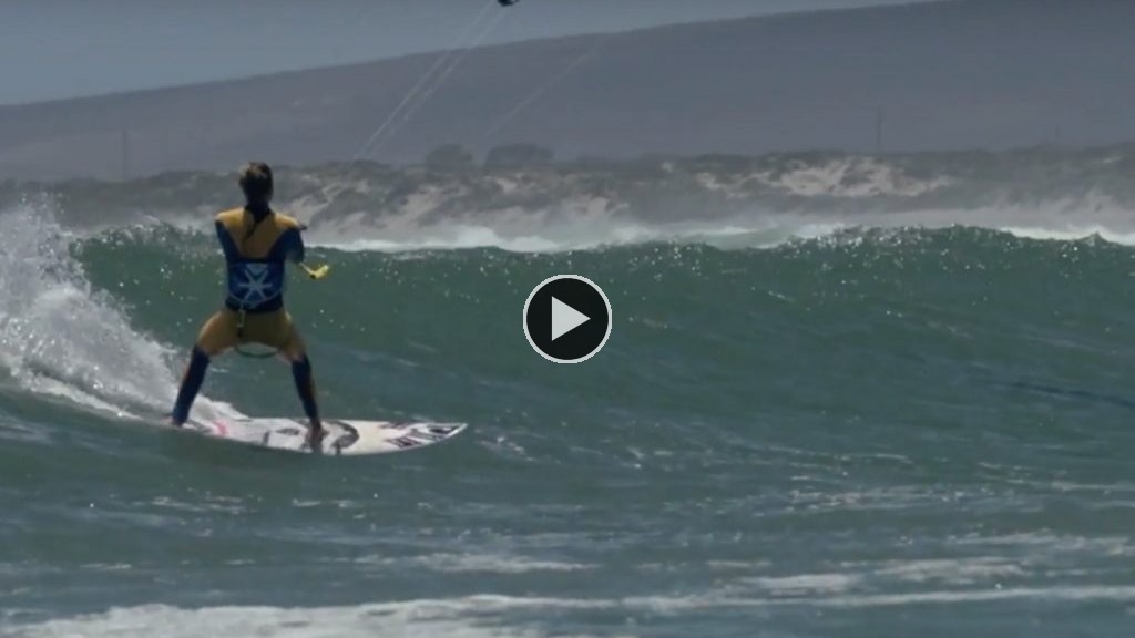 Strapless Surfboard Foot Positions : Kitesurfing How-to Videos by ...