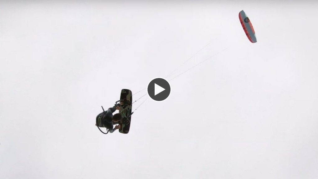 Jamie Overbeek Airstyle Flysurfer SOUL 8.0 | Free Kitesurfing Magazine ...