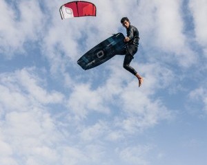 Ozone Torque V4 2025 | Kitesurfing Reviews » Boards » Twin Tips | Free ...